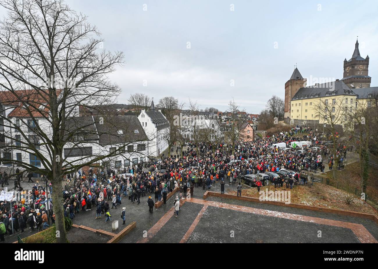 Gemeinsam gegen rechts Demo in der Klever Innenstadt Kleve - Demonstration Gemeinsam gegen ...