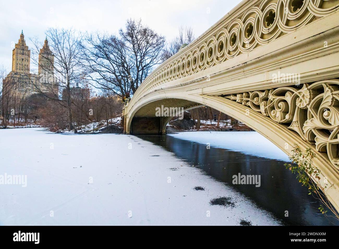 Panoramic view of New York Central Park Bow bridge ice lake and Upper ...