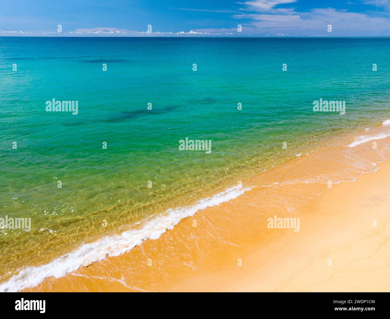 Beautiful sea beach background,Amazing sea ocean in good weather day ...