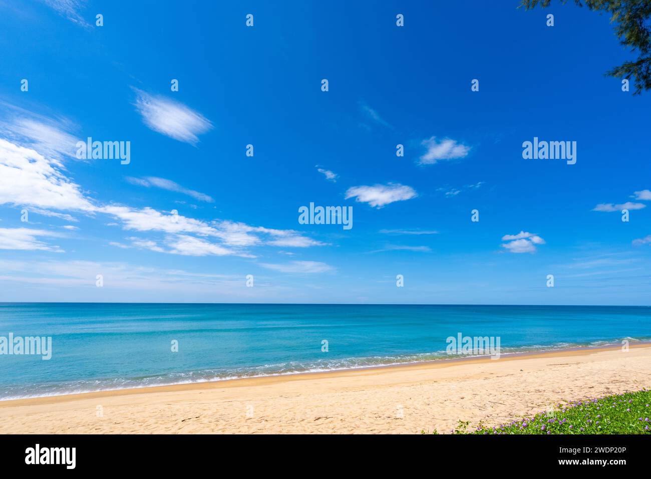 Beautiful sea beach background,Amazing sea ocean in good weather day ...