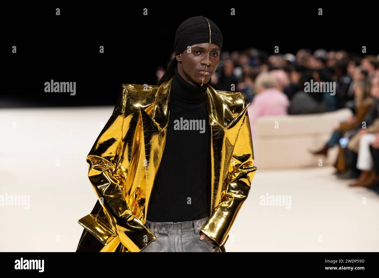 Paris, Frankreich. 20th Jan, 2024. BALMAIN HOMME Fall/Winter 2024-2025 ...