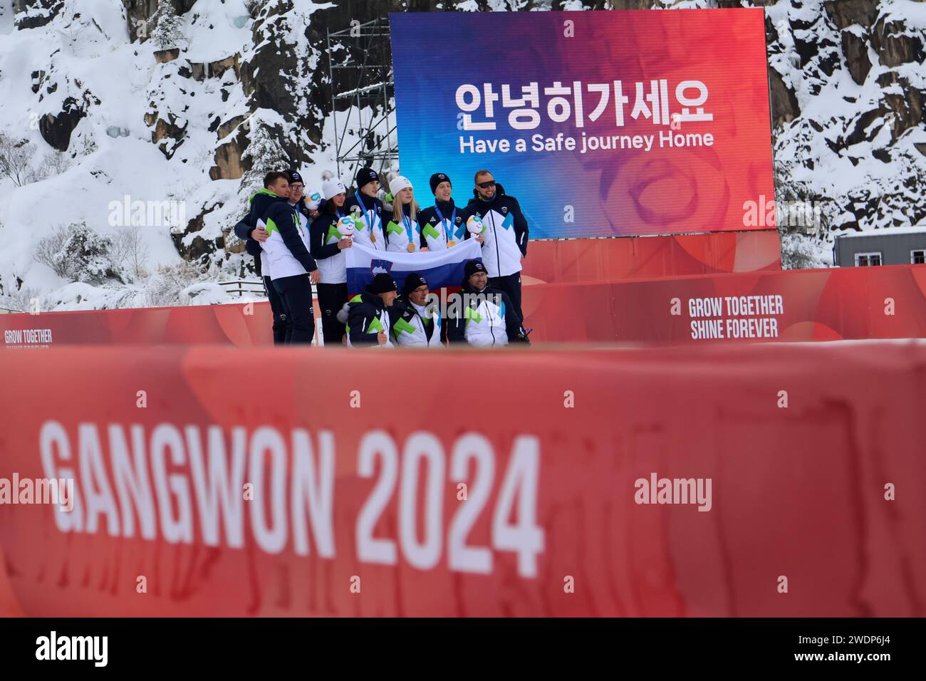 Alpensia Ski jumping centre, Pyeongchang, South Korea. 21st Jan, 2024 ...