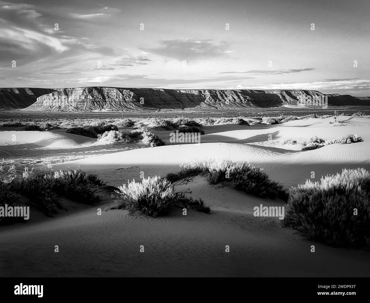 Sun sets in desert Black and White Stock Photos & Images - Alamy