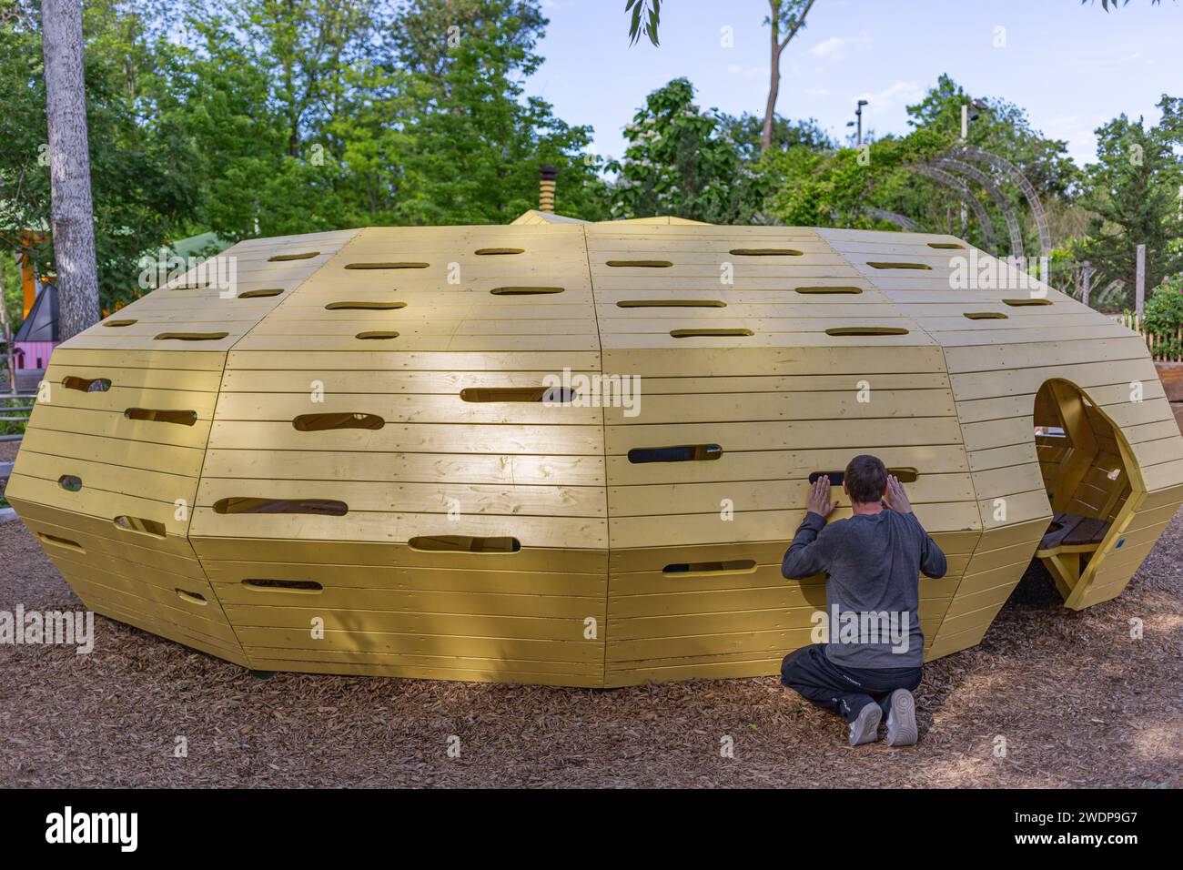 Outdoor spaces to enjoy nature hi-res stock photography and images - Alamy