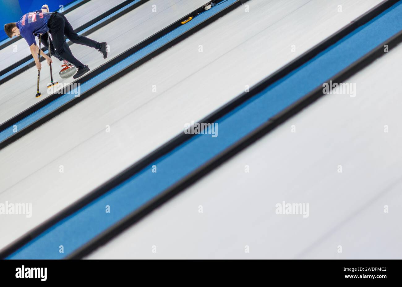 In this photo provided by Olympic Information Services, Owen Robert ...