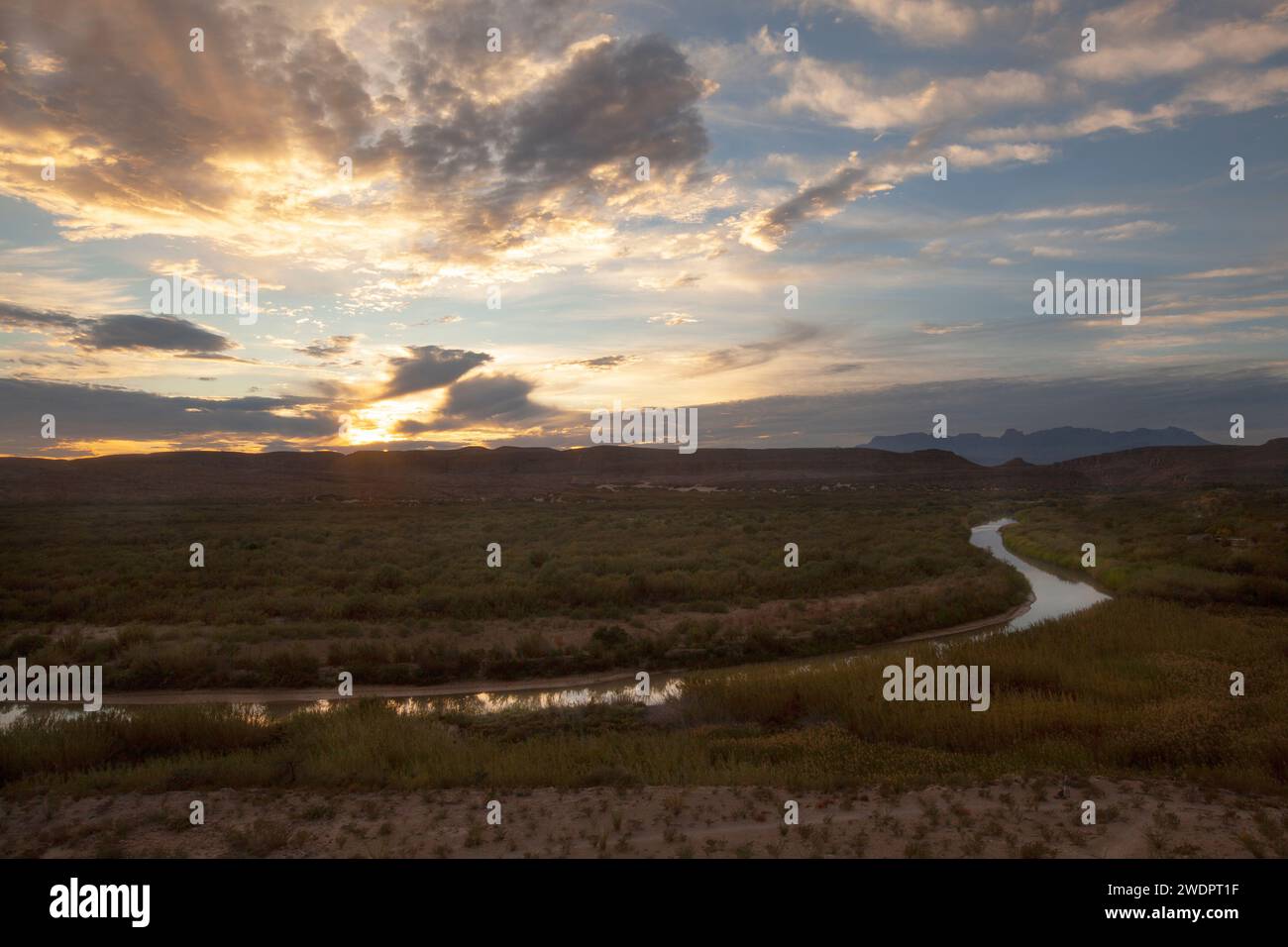 A scenic view of the Rio Grande River in Big Bend National Park, Texas ...