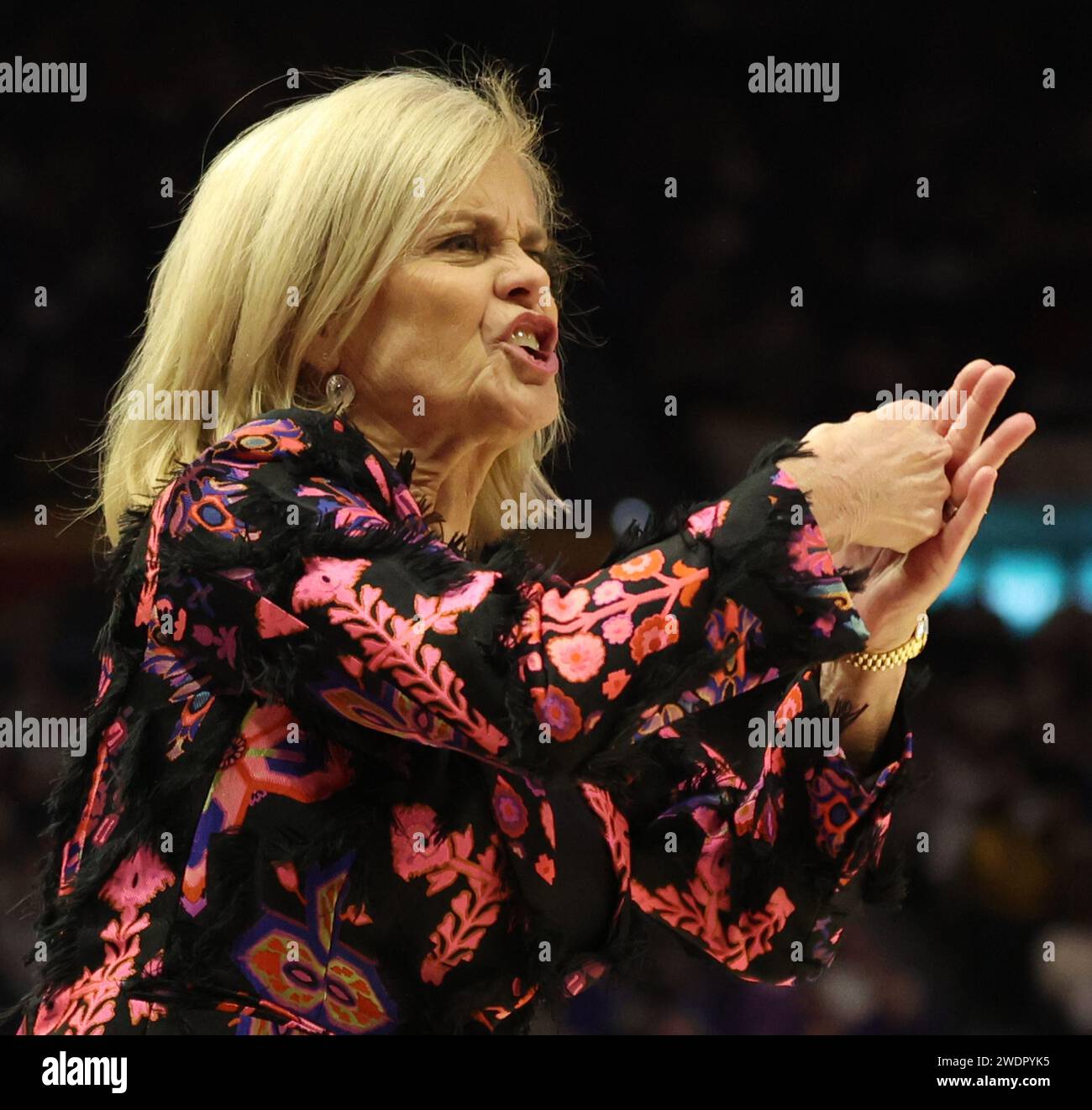 Baton Rouge, USA. 21st Jan, 2024. LSU Lady Tigers head coach Kim Mulkey ...