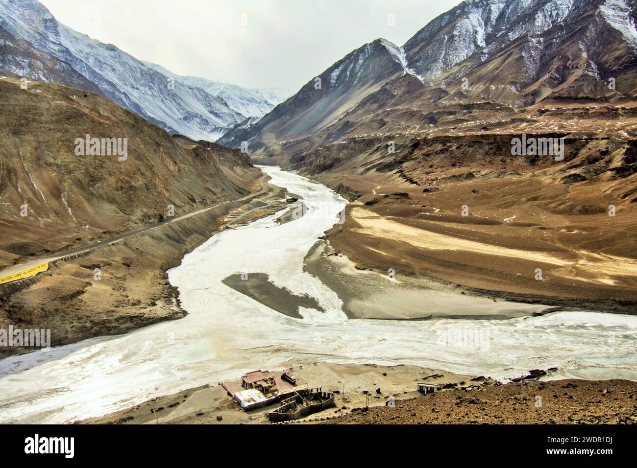 Indus River and Zanskar river confluence, Nimoo, Leh, Ladakh, Kashmir ...