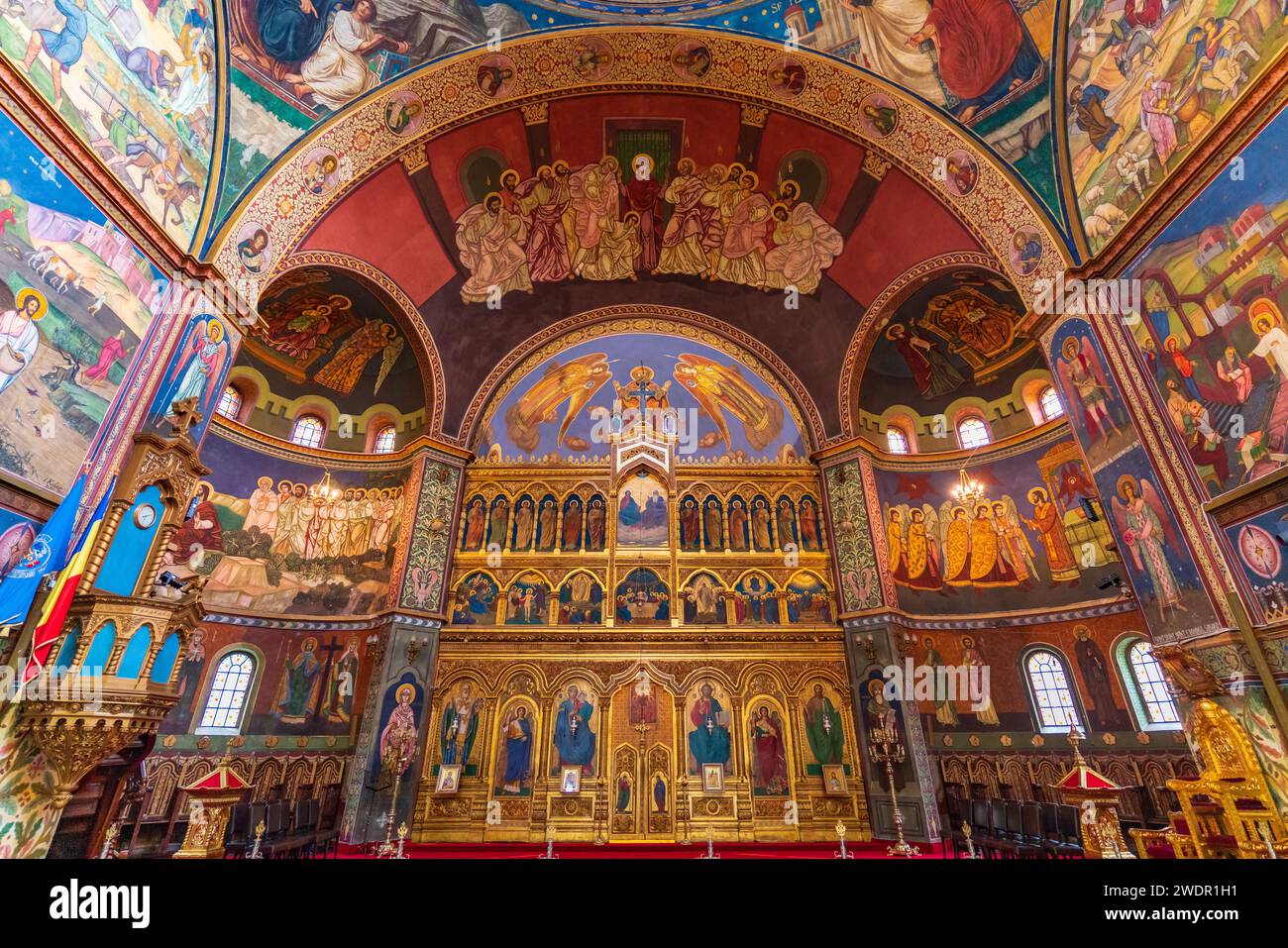 Interior of Holy Trinity Cathedral in Sibiu, Transylvania, Romania Stock Photo - Alamy