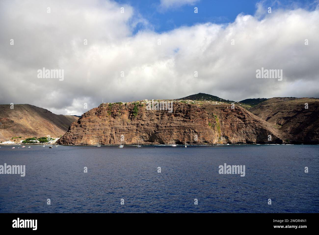 Jamestown, city, on hill, Hafengebiet, coast, Island of St. Helena ...