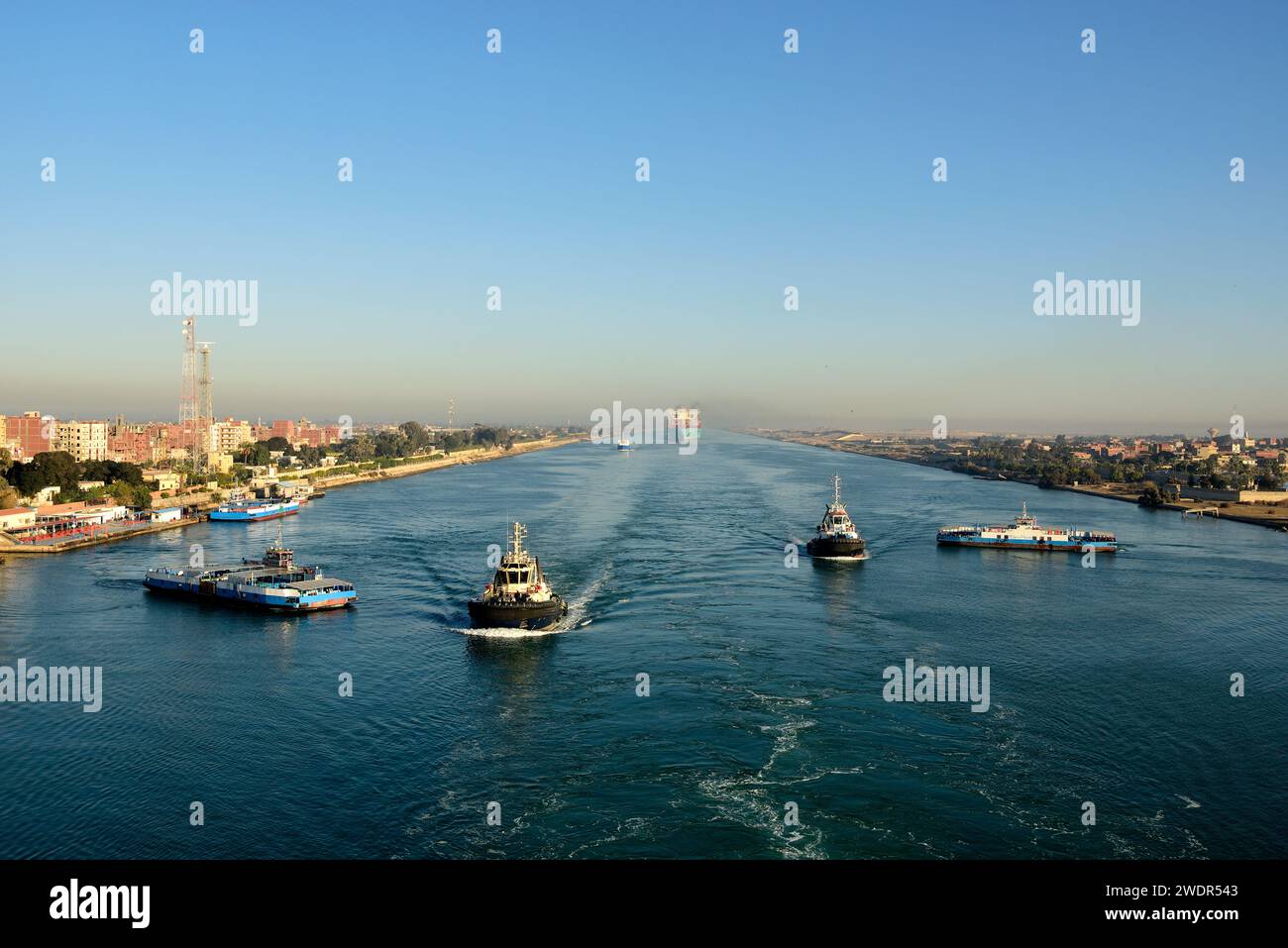 Suez Canal, vessel, pilot ships, ferries, Egypt Stock Photo - Alamy