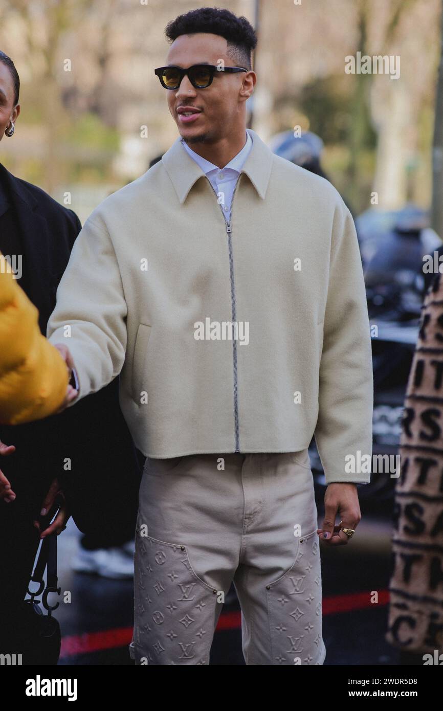 Paris, France. 18th Jan, 2024. Street style, Benjamin St-Juste arriving ...