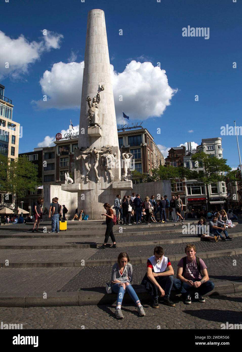 Amsterdam, National Monument on Dam Square Stock Photo - Alamy