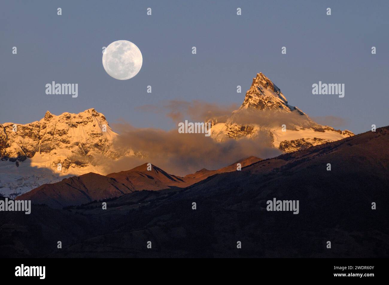South America, Ecuador, Andes, Highland, Calpi, El Altar, full moon ...