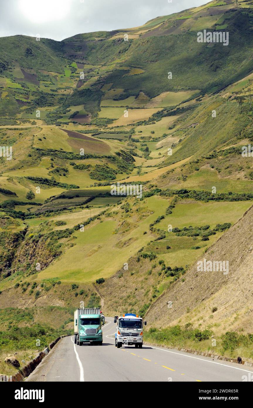 South America, Ecuador, Andes, Highland, Alousi, Panamericana highway ...