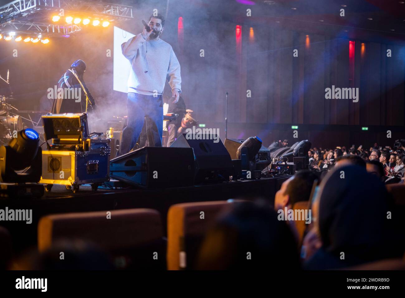 Ali yasini hi-res stock photography and images - Alamy