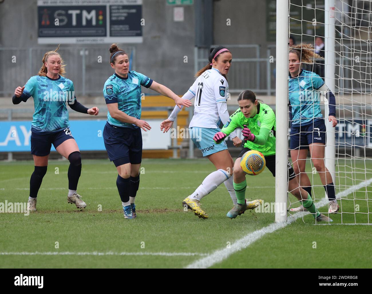 L-R Paige Culver of London City Lionesses Emma Mukandi of London City ...
