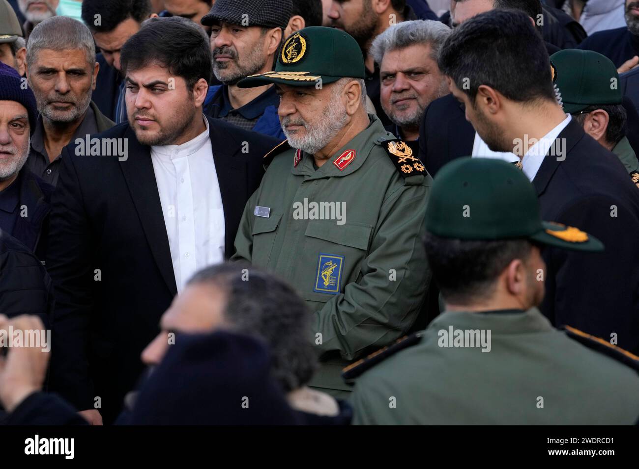 Chief of Iran's paramilitary Revolutionary Guard Gen. Hossein Salami ...