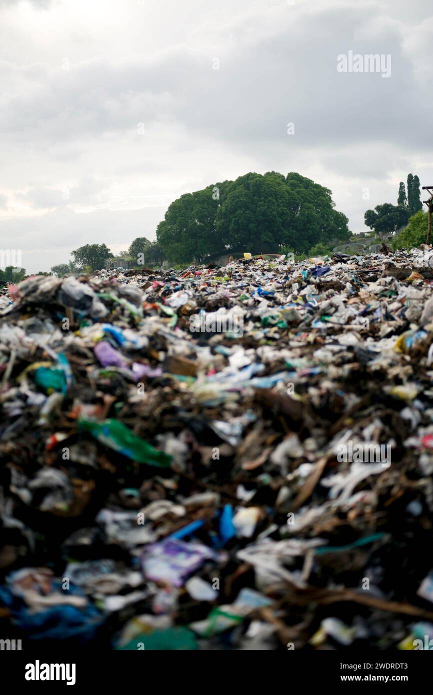 Plastic waste dumping site hi-res stock photography and images - Alamy
