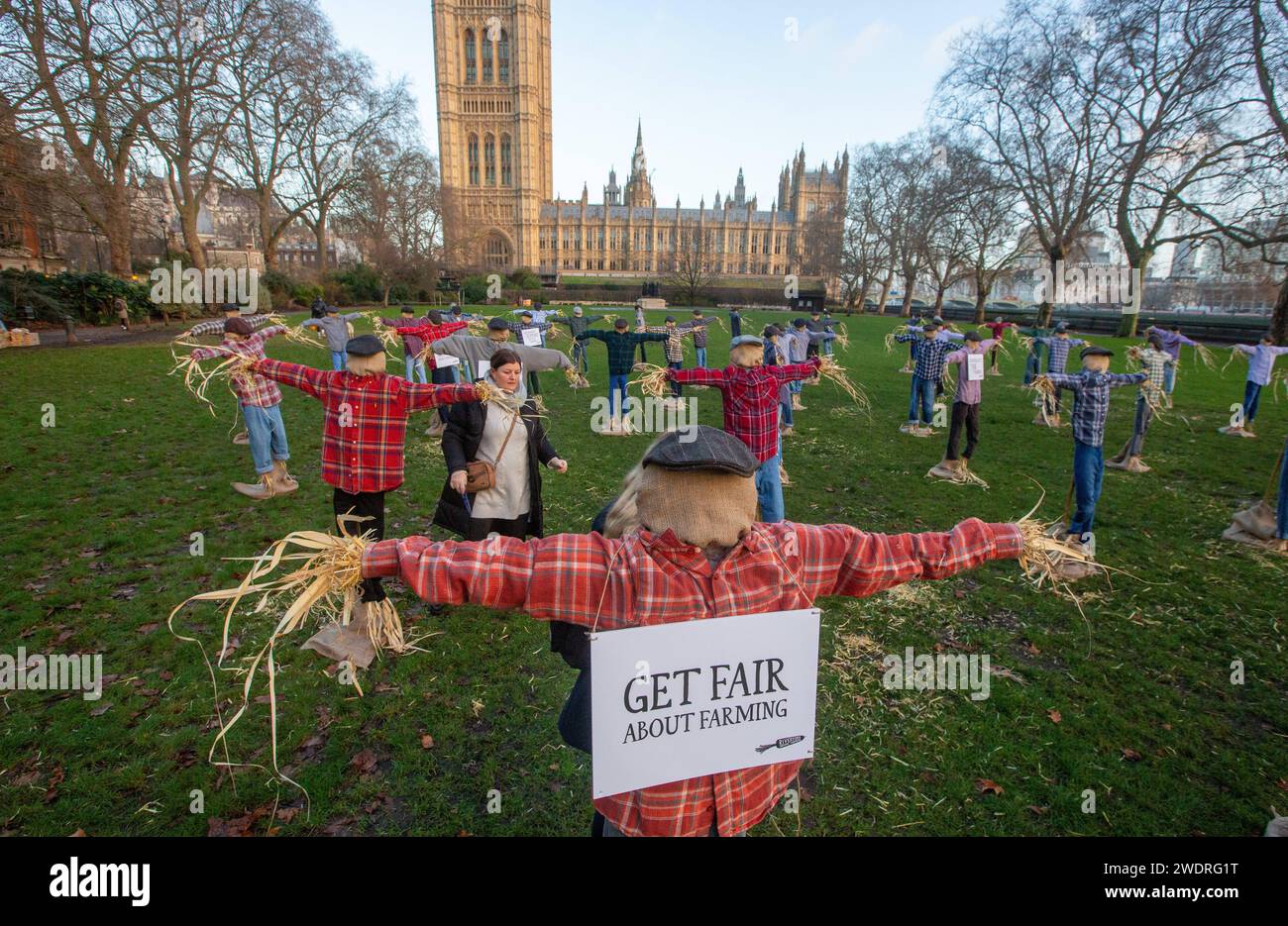 London, England, UK. 22nd Jan, 2024. Scarecrows standing outside ...