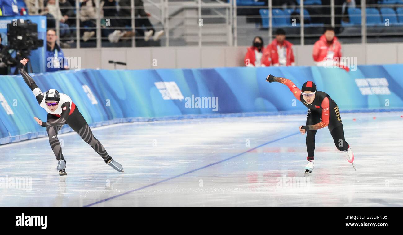 Gangneung, South Korea. 22nd Jan, 2024. Zhang Shaohan (R) of China ...