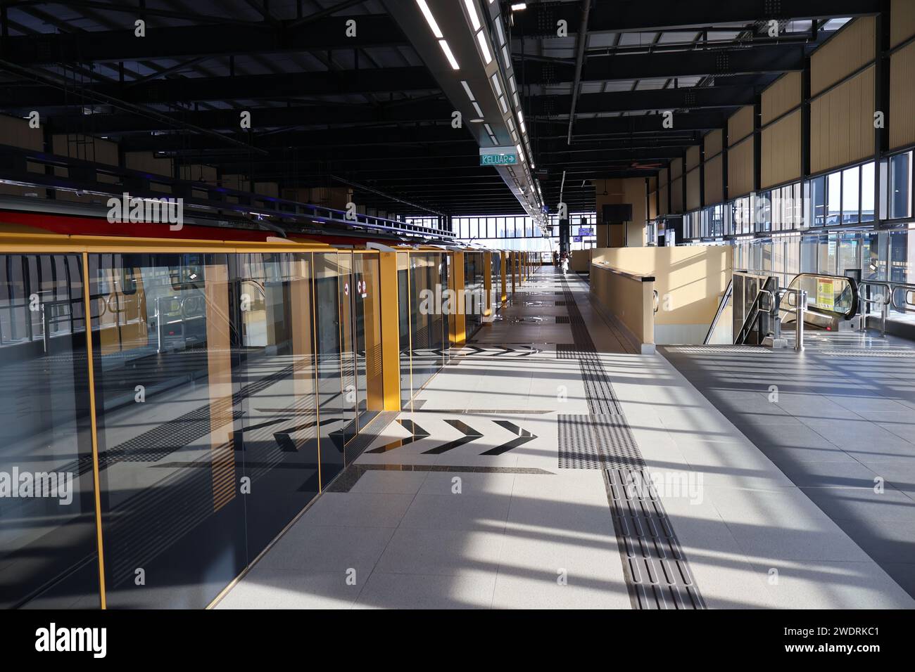 An empty platform at MRT Sungai Besi Station, Kuala Lumpur, Malaysia ...