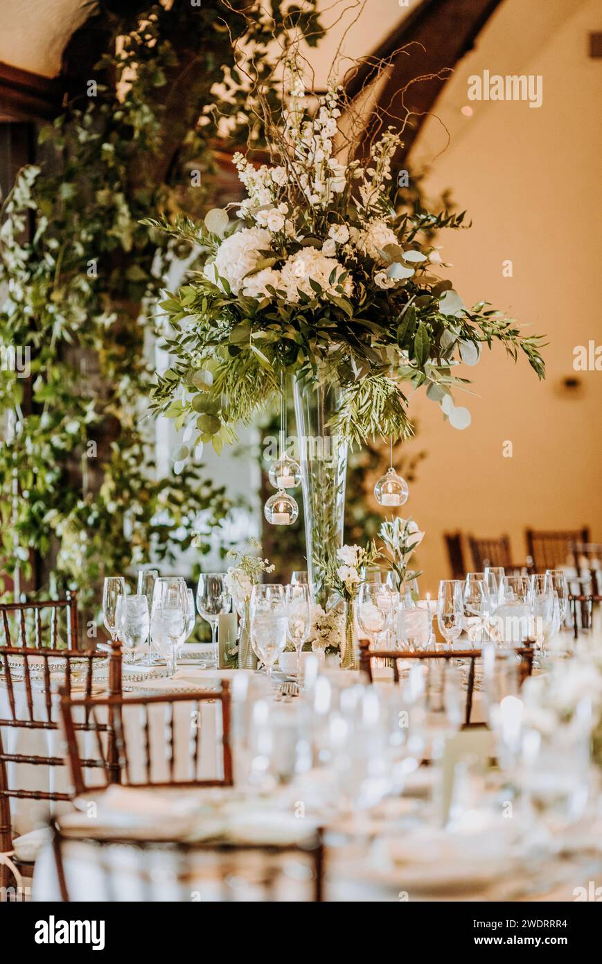 gorgeous flower bouquet display on table at wedding reception Stock ...