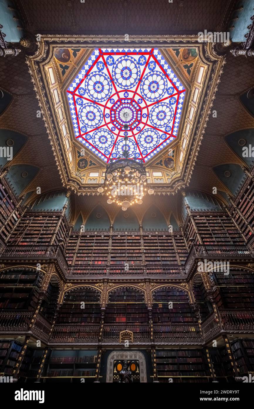 Portuguese cabinet of reading hi-res stock photography and images - Alamy