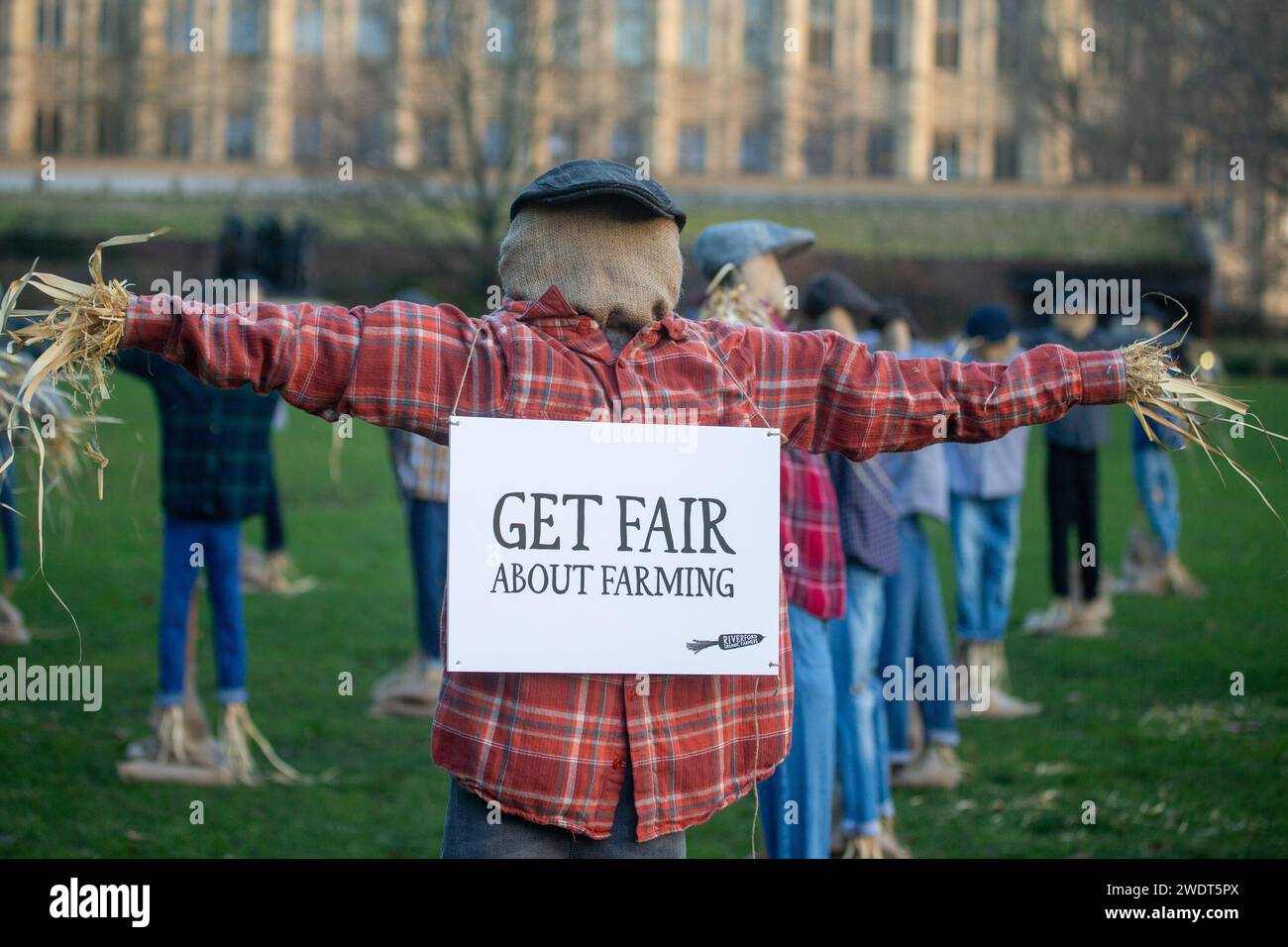 London, England, UK. 22nd Jan, 2024. Scarecrows standing outside ...