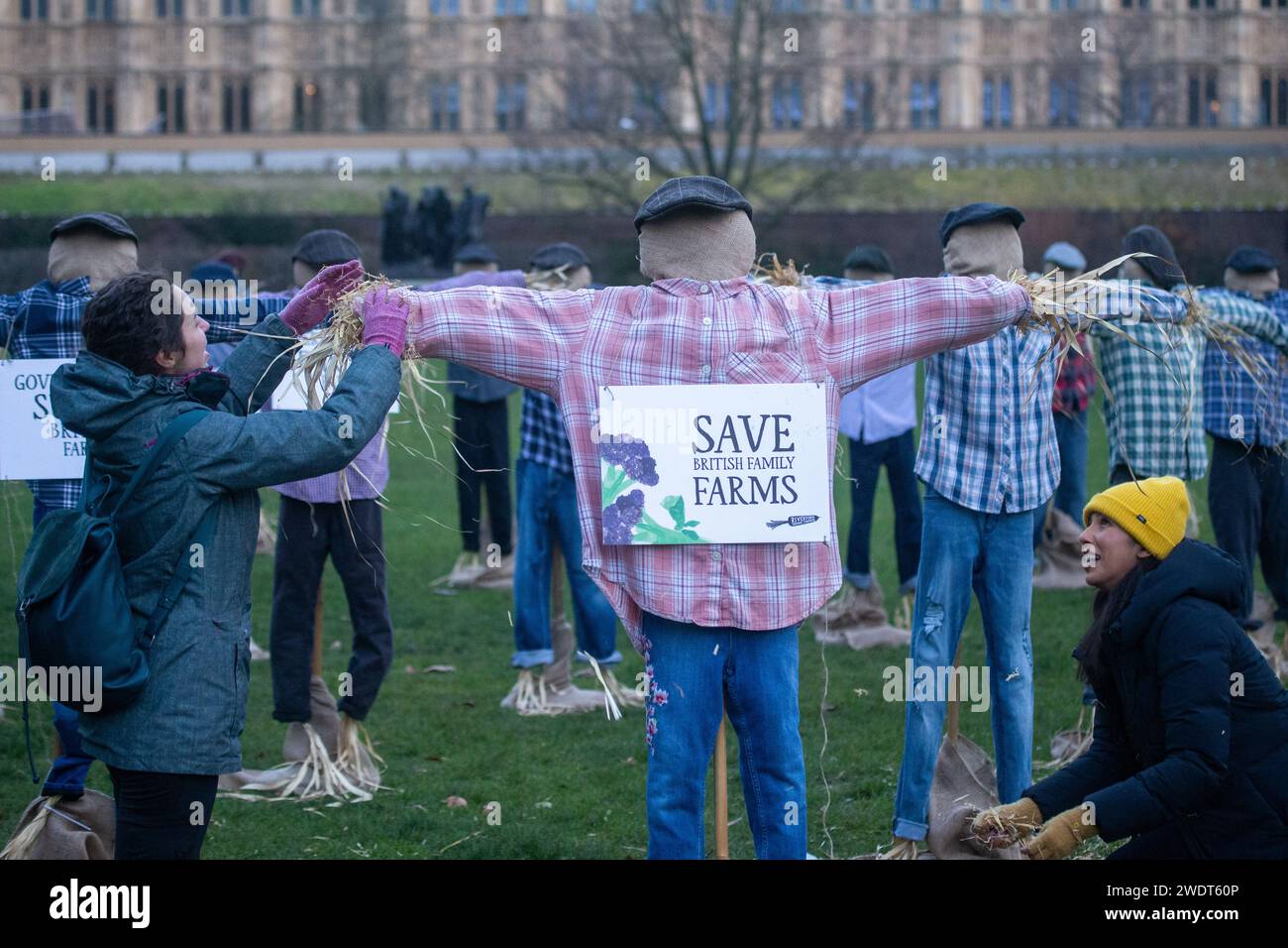 London, England, UK. 22nd Jan, 2024. Scarecrows standing outside ...