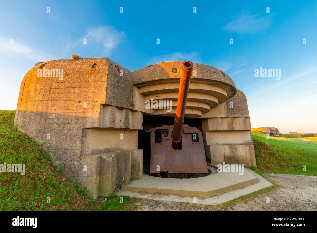 The German Artillery Battery at Longues-sur-Mer, Longues-sur-Mer ...