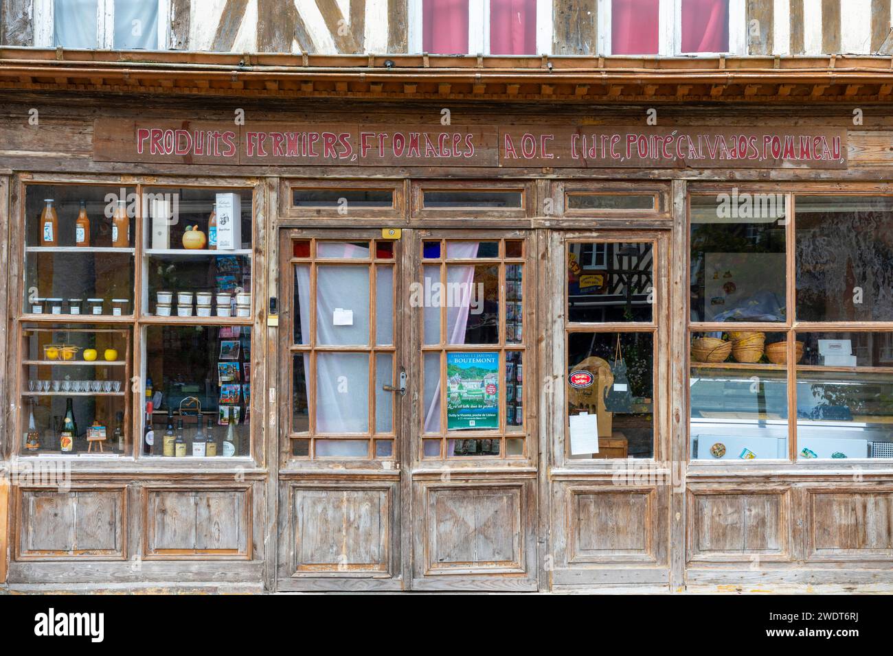 Normandy village hi-res stock photography and images - Alamy