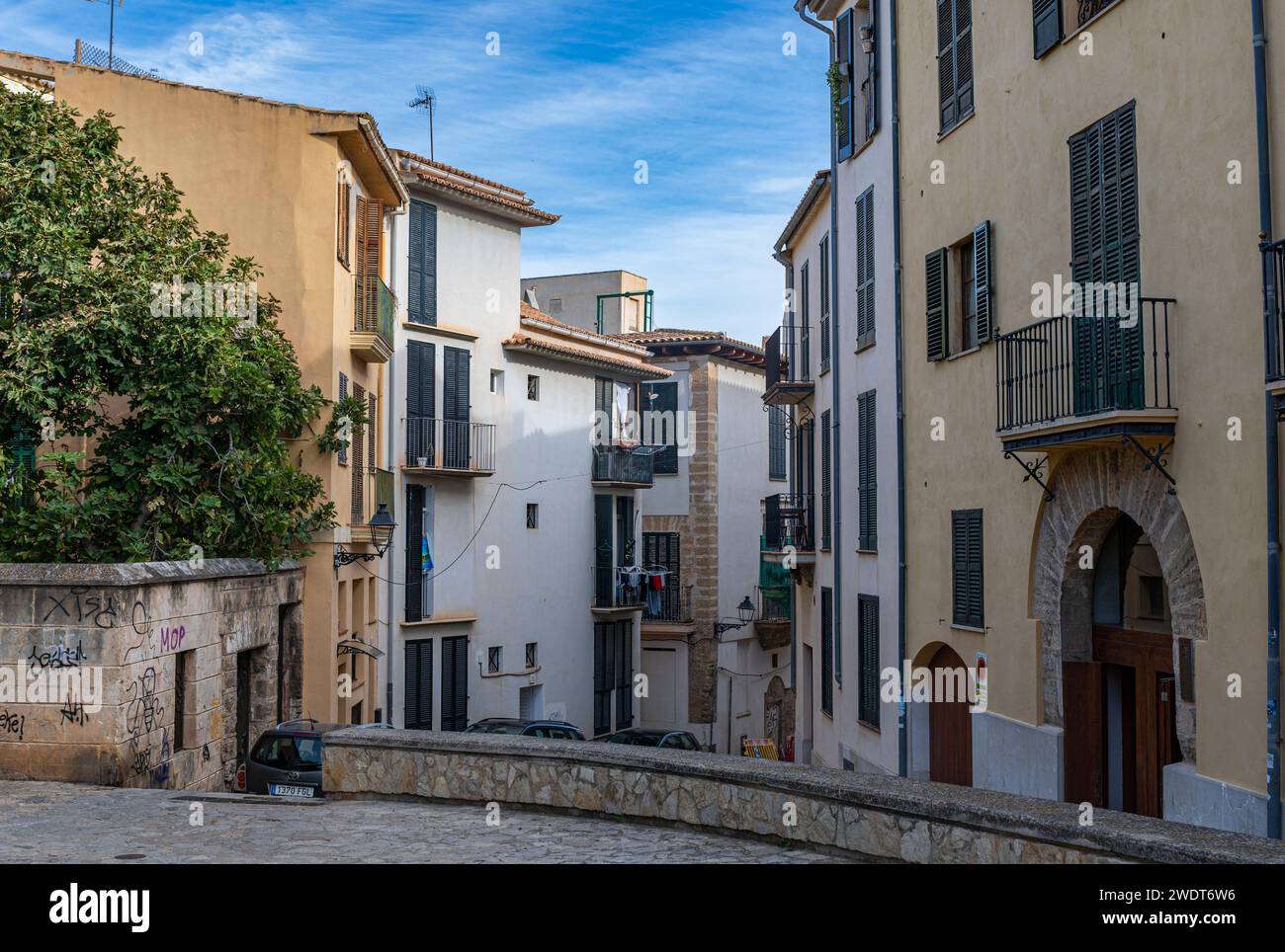 Alleyways in the historic center of Palma, Mallorca, Balearic islands ...
