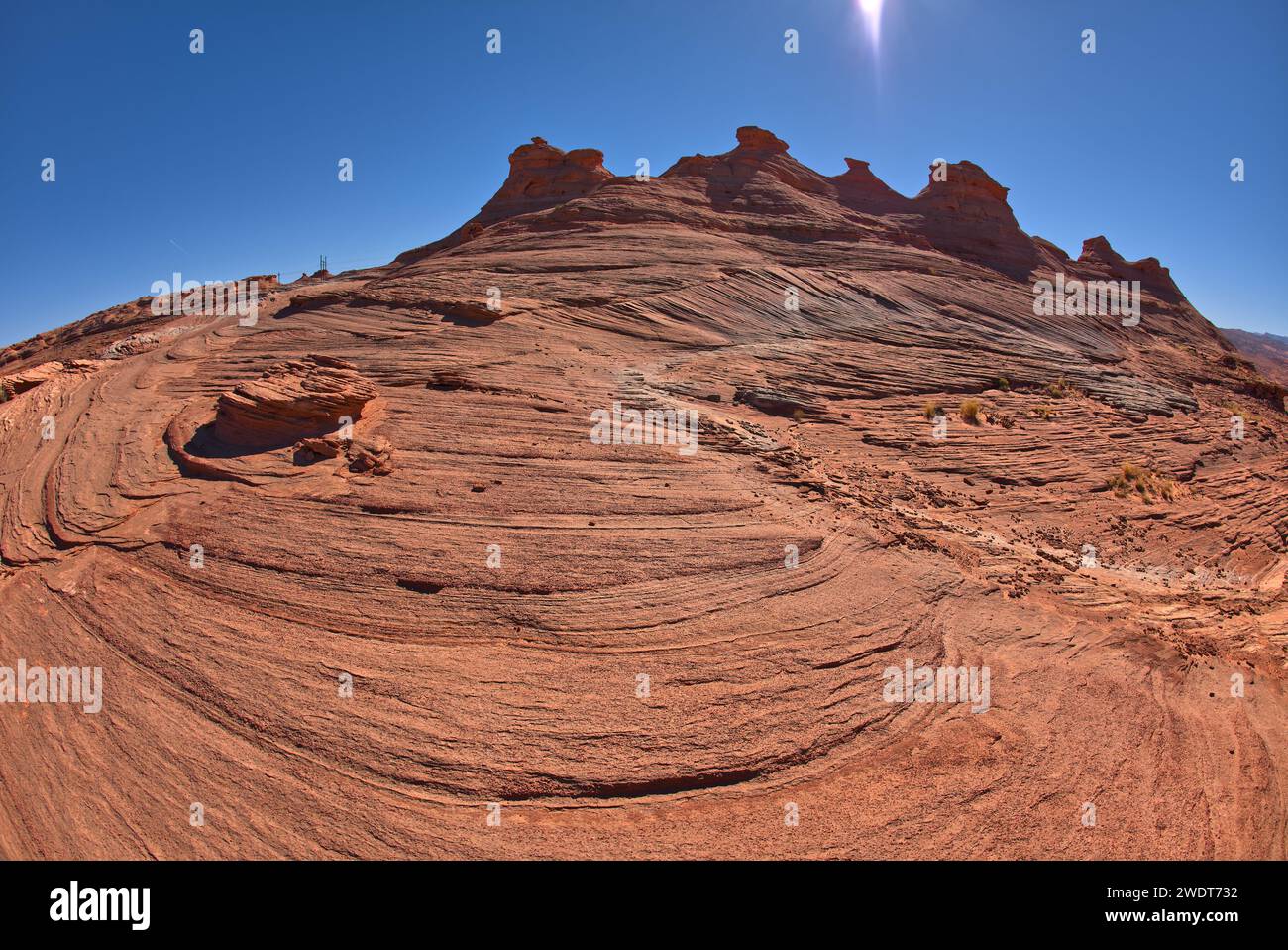 The east rocks of the New Wave along the Beehive Trail in the Glen ...