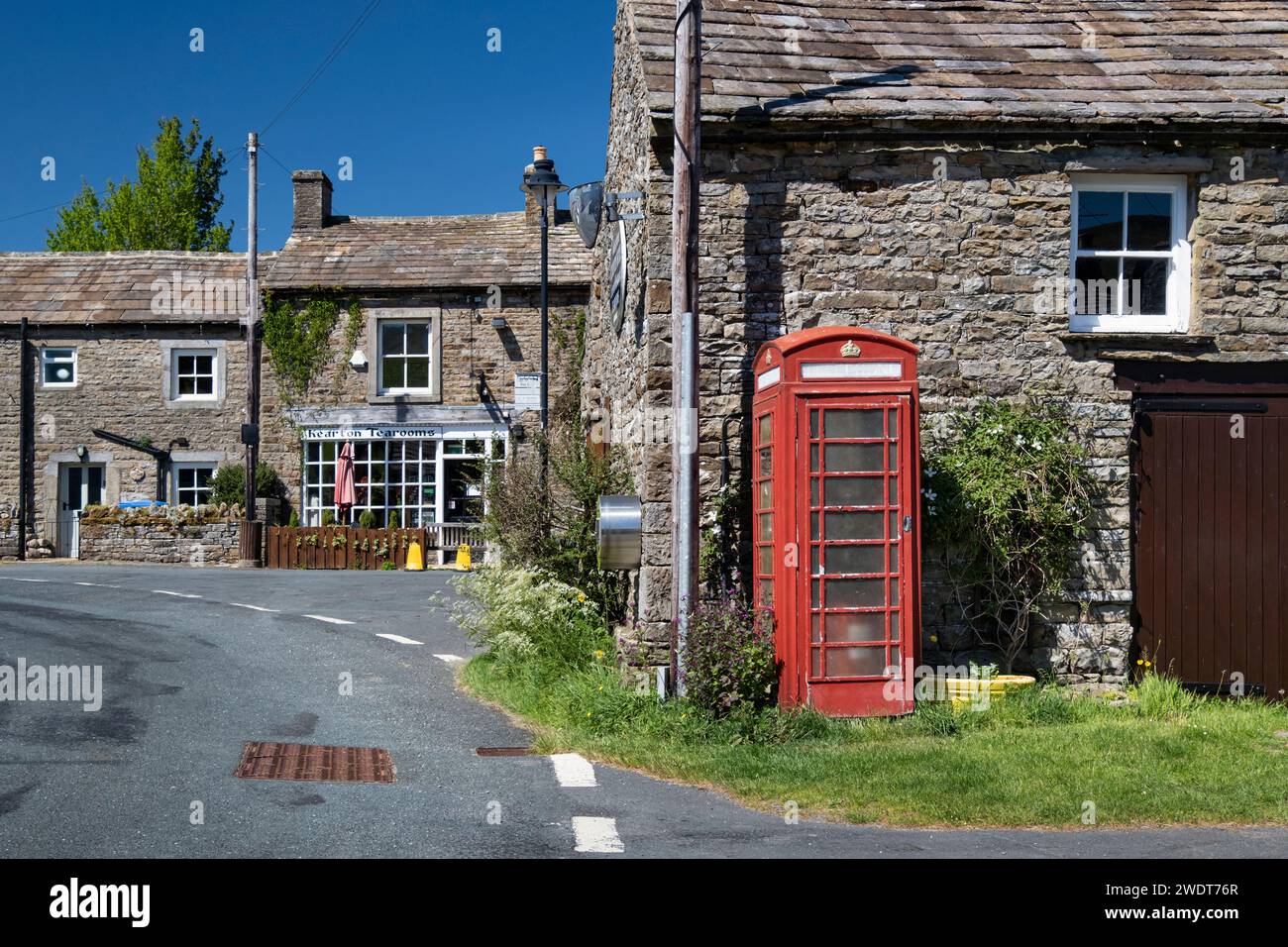 The beautiful Village of Thwaite, Swaledale, Yorkshire Dales National ...