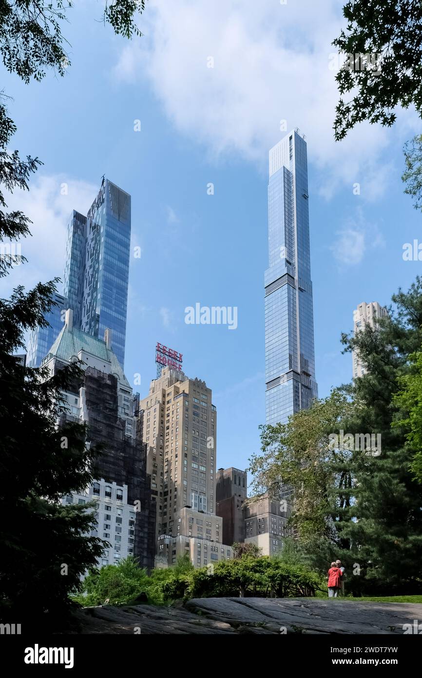 View of Manhattan cityscape as seen from Central Park South (South End ...