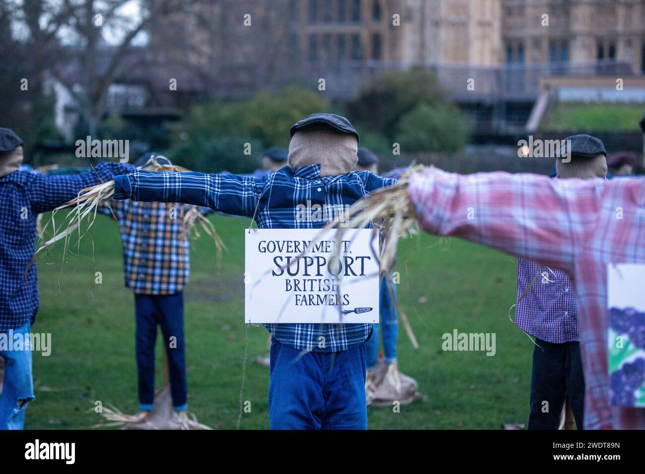London, England, UK. 22nd Jan, 2024. Scarecrows standing outside ...
