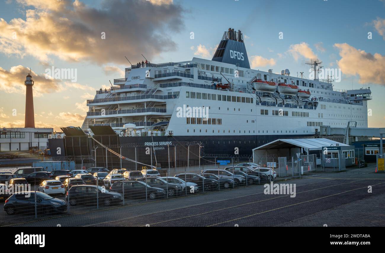 Parked dfds ferry hi-res stock photography and images - Alamy