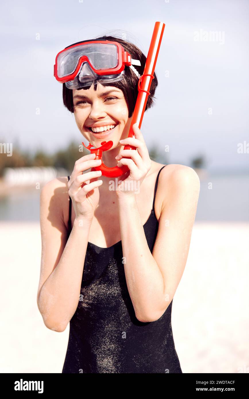 Woman scuba diver in bikini hi-res stock photography and images - Alamy