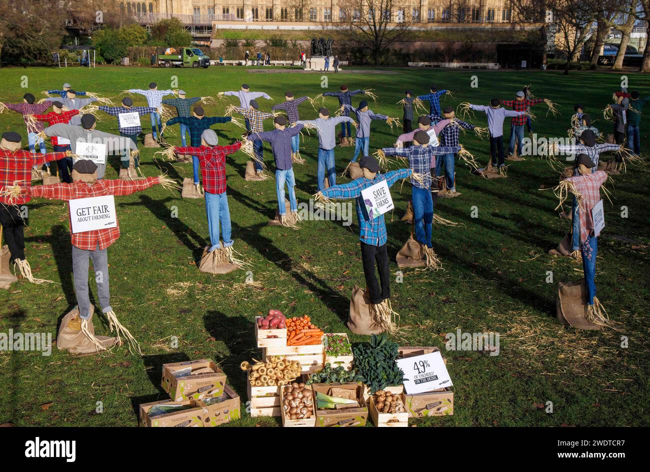 Loiting hi-res stock photography and images - Alamy