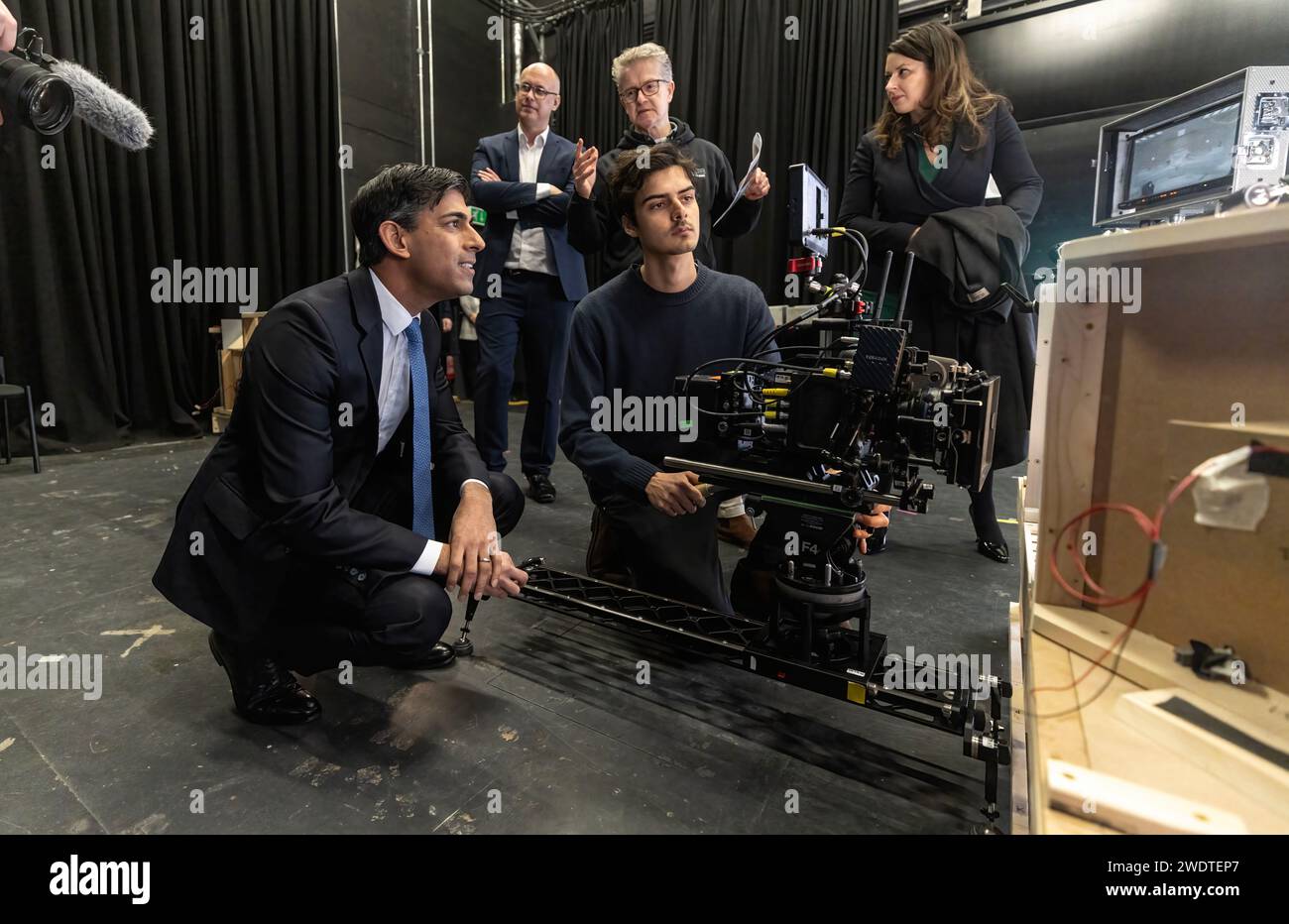 Prime Minister Rishi Sunak (left) watches student cinematographer ...