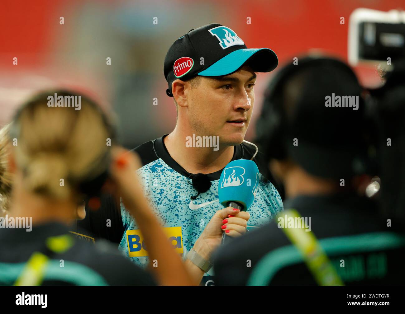 Gold Coast, Australia. 22nd Jan 2024. Matt Renshaw (77 Brisbane Heat ...