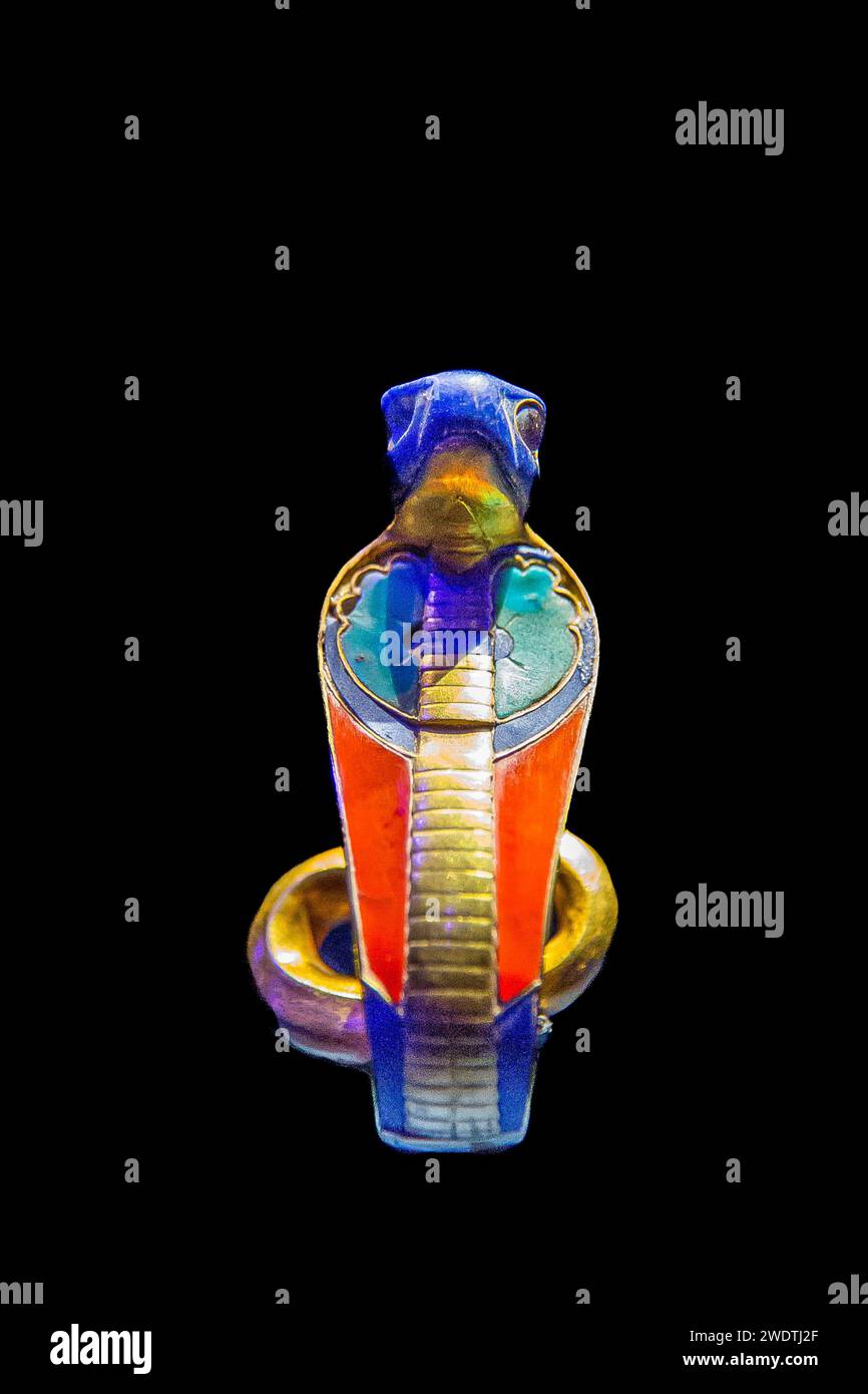 Uraeus senusret ii hi-res stock photography and images - Alamy