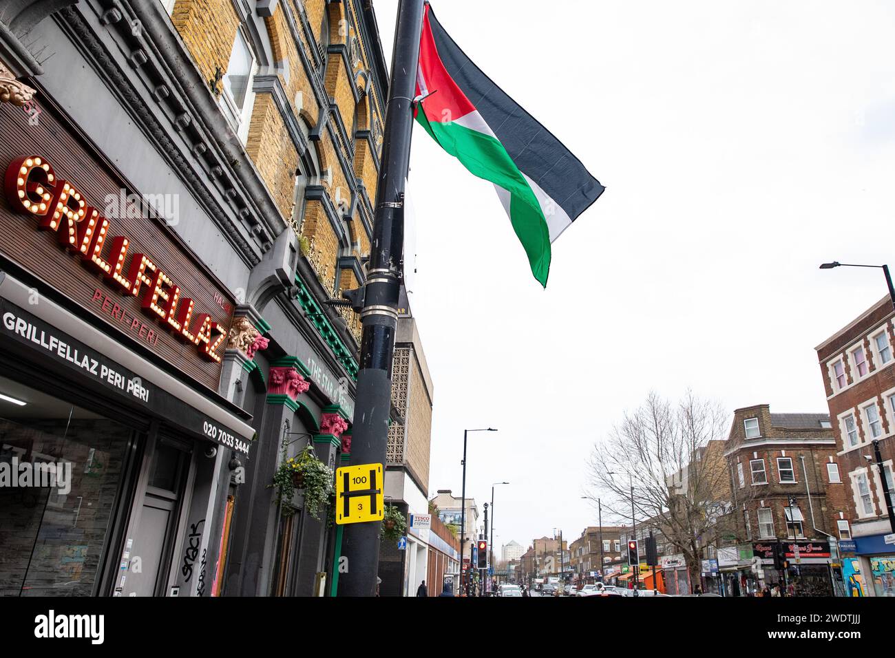 Palestinian flag tower hamlets hi-res stock photography and images - Alamy
