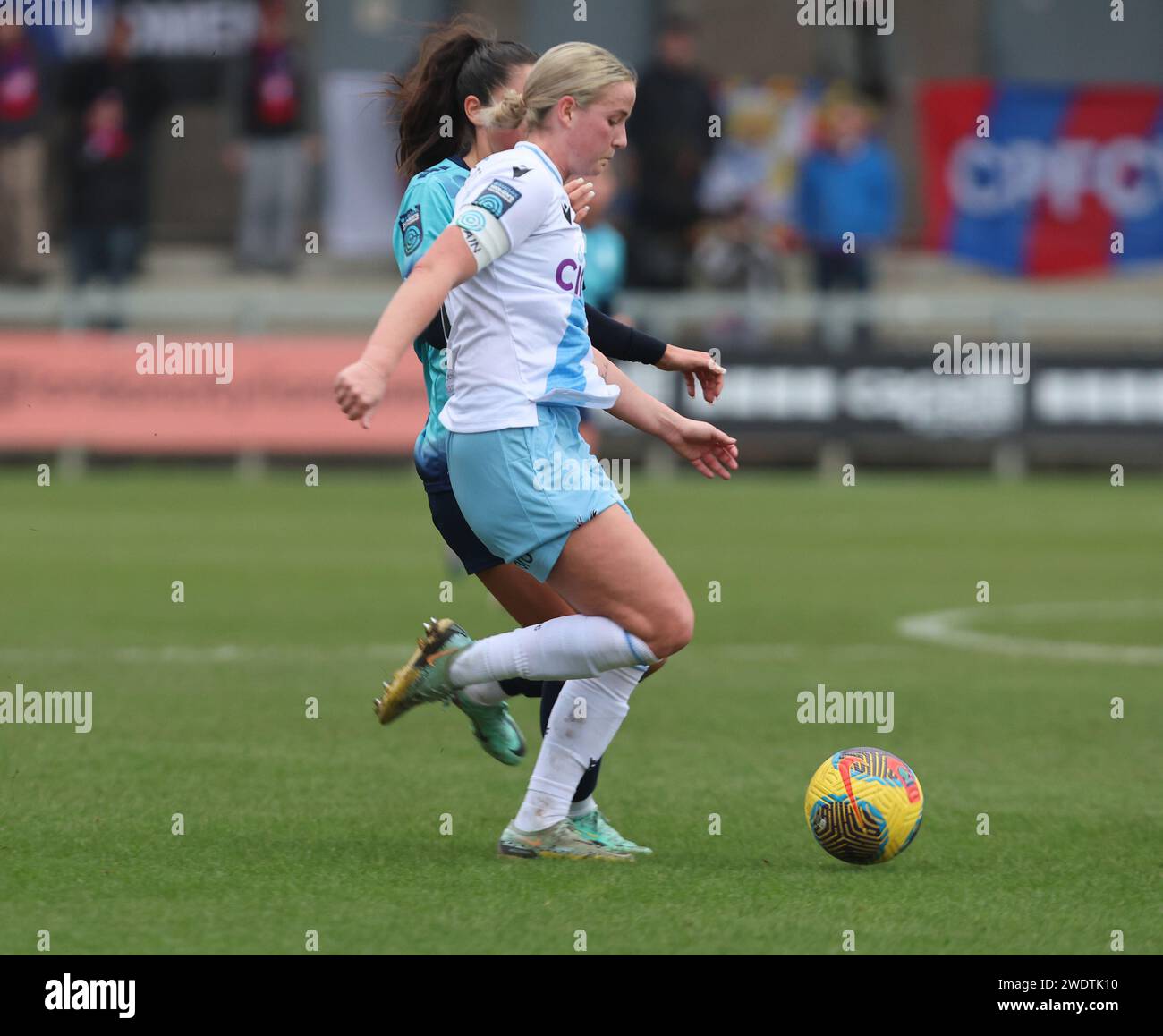 Aimee Everett of Crystal Palace Women in action during The FA Women's ...