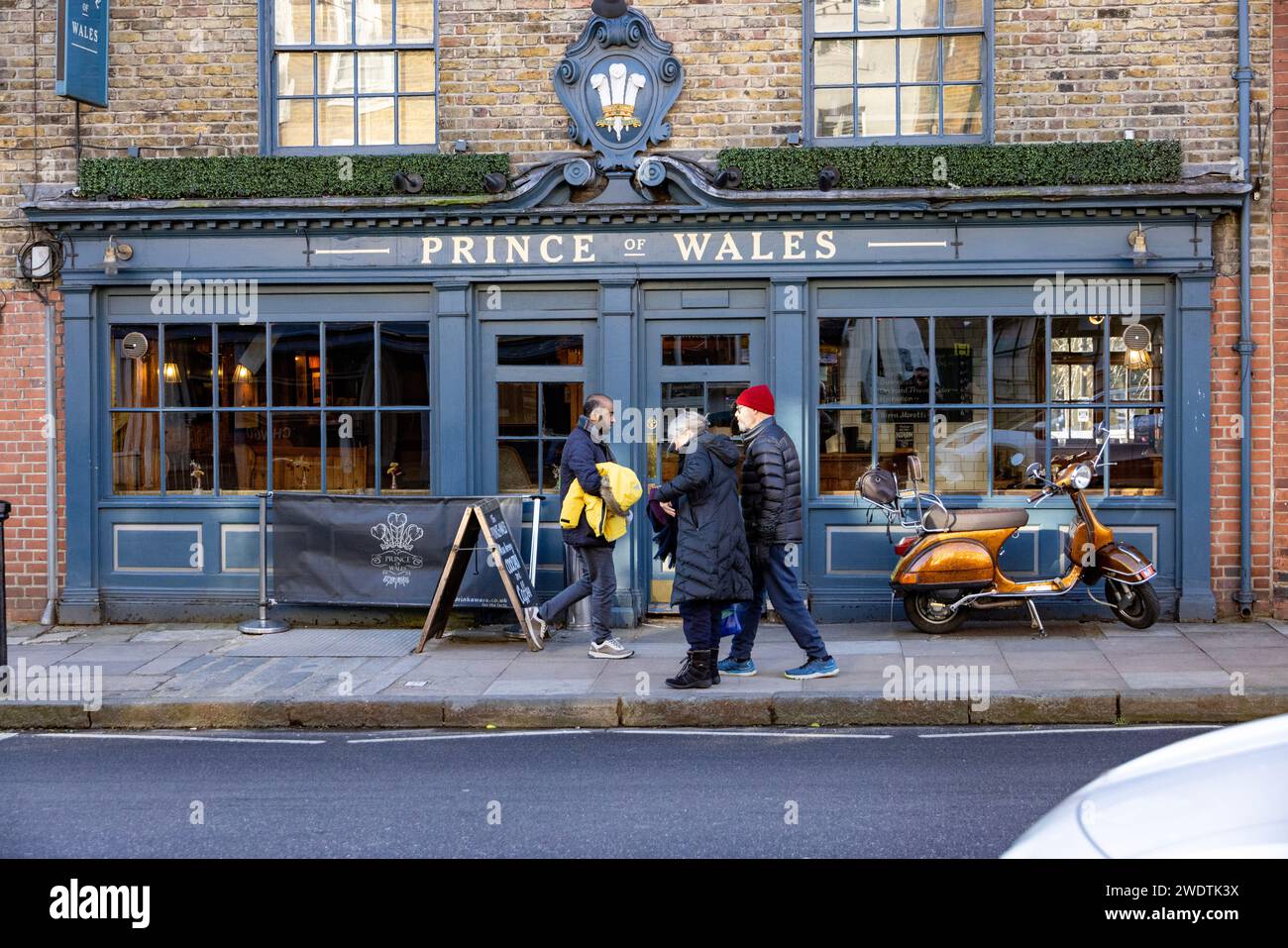 The Prince of Wales pubs Highgate Stock Photo - Alamy