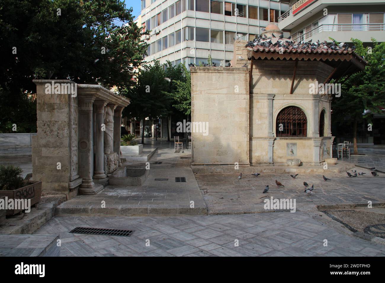 Bembo heraklion hi-res stock photography and images - Alamy