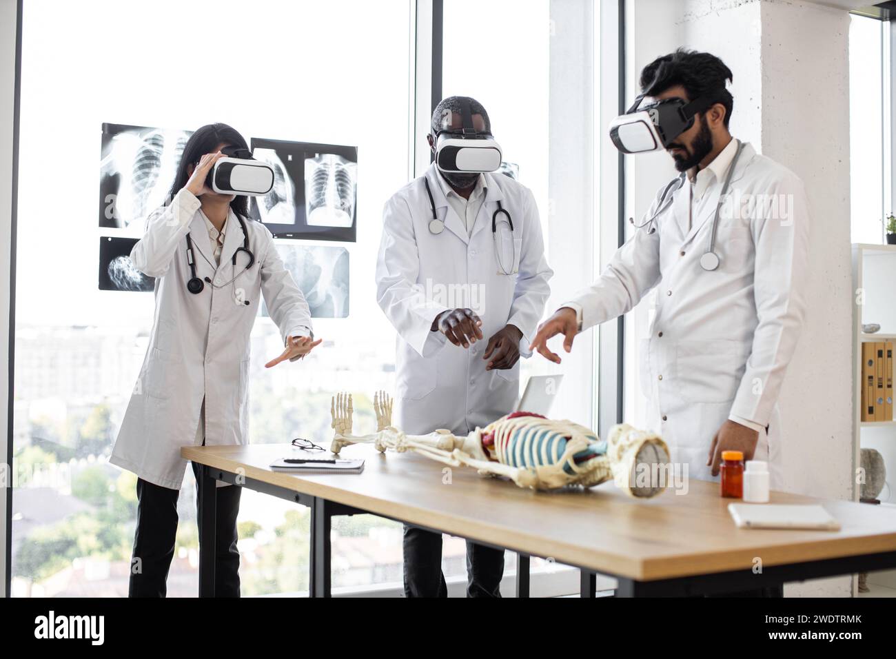 Education, science, vr, medical and health concept Stock Photo - Alamy