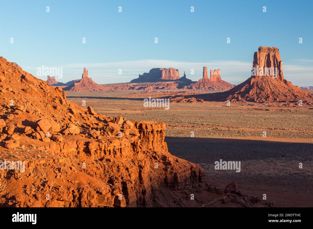 North Window view of the Utah monuments in the Monument Valley Navajo ...