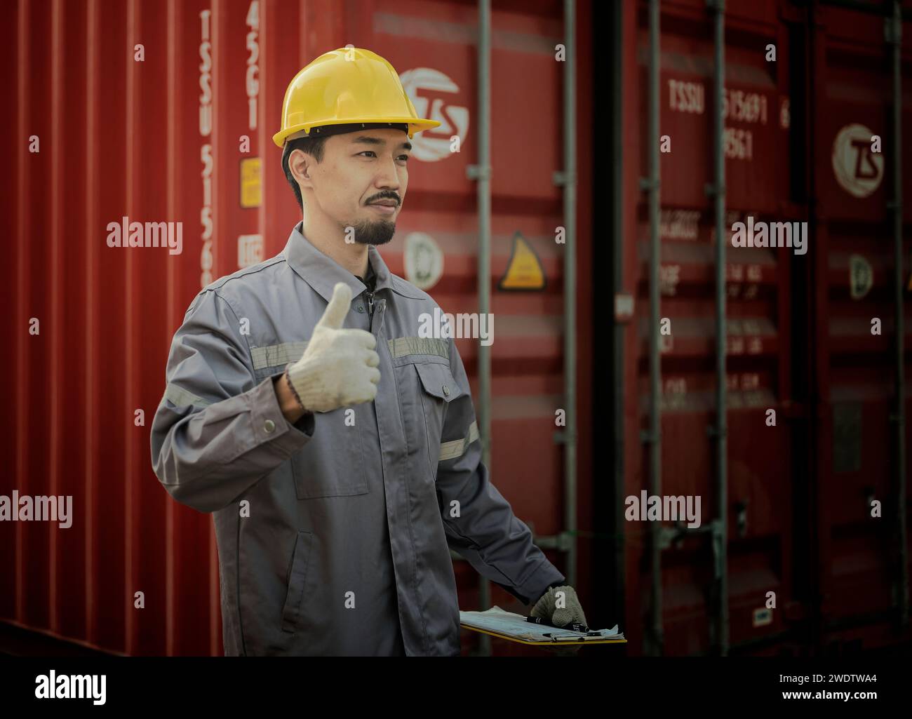 Container inspection checklist hi-res stock photography and images - Alamy